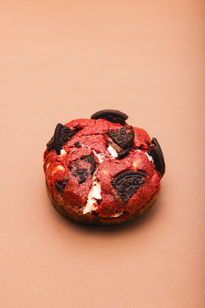 Red Velvet Oreo Cookie – SugarOverDose